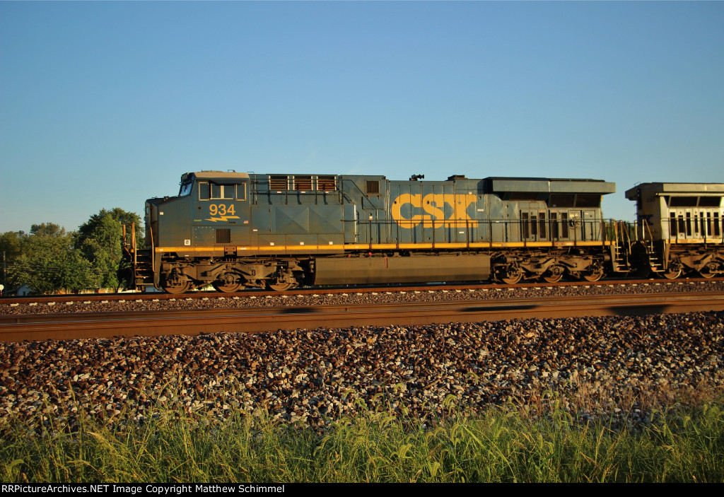 CSX 934